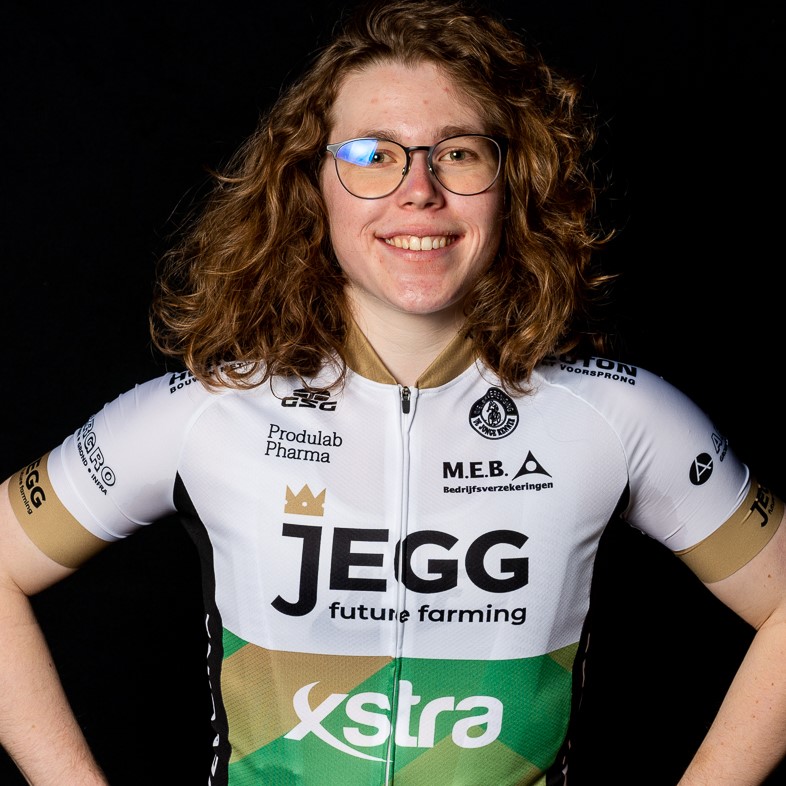 Zeges voor Kreder en Serné in Standdaarbuiten - Brabant Cycling